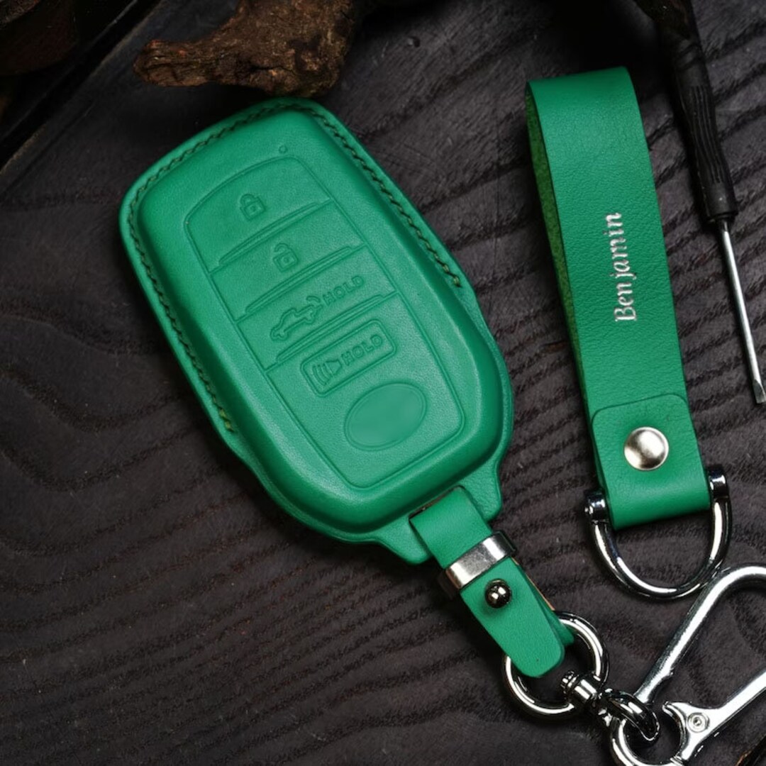 Leather Key Fob Cover Tundra TRD Pro 2021-2023 - Pickup Truck Key Case ...