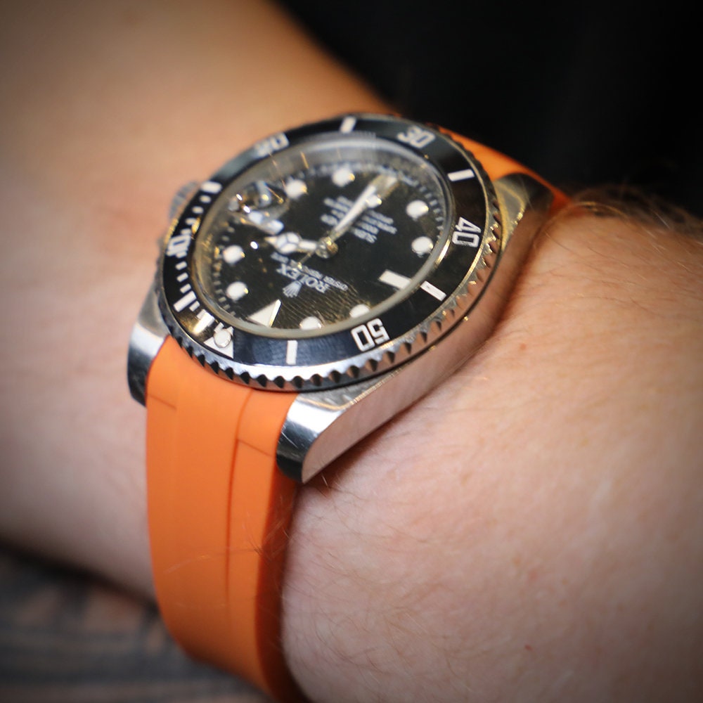 20mm Curved-end Rubber Silicone Strap for Timeless Aesthetic ...