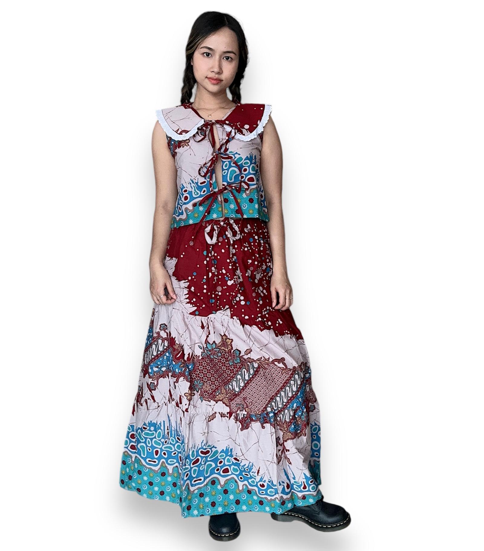 The Scarlet Wave Batik Set - Handmade Elegance With a Modern Twist - Etsy