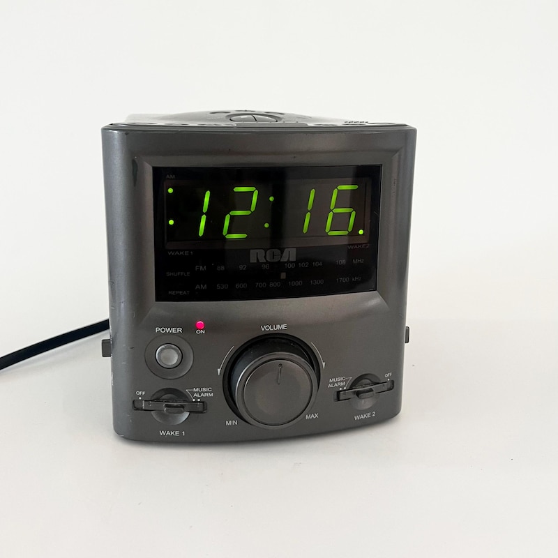 Vintage Bedside Radio - Etsy