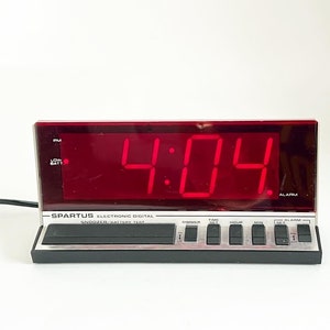 Vintage 1970s Spartus Electronic Hi Tech Digital Alarm Clock Model 1150 ...