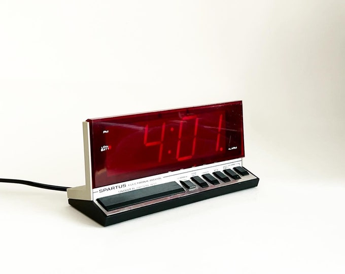 Vintage 1970s Spartus Electronic Hi Tech Digital Alarm Clock - Model ...