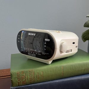 White Sony Dream Machine Digital Dual Alarm Clock/radio, Green LED - Etsy