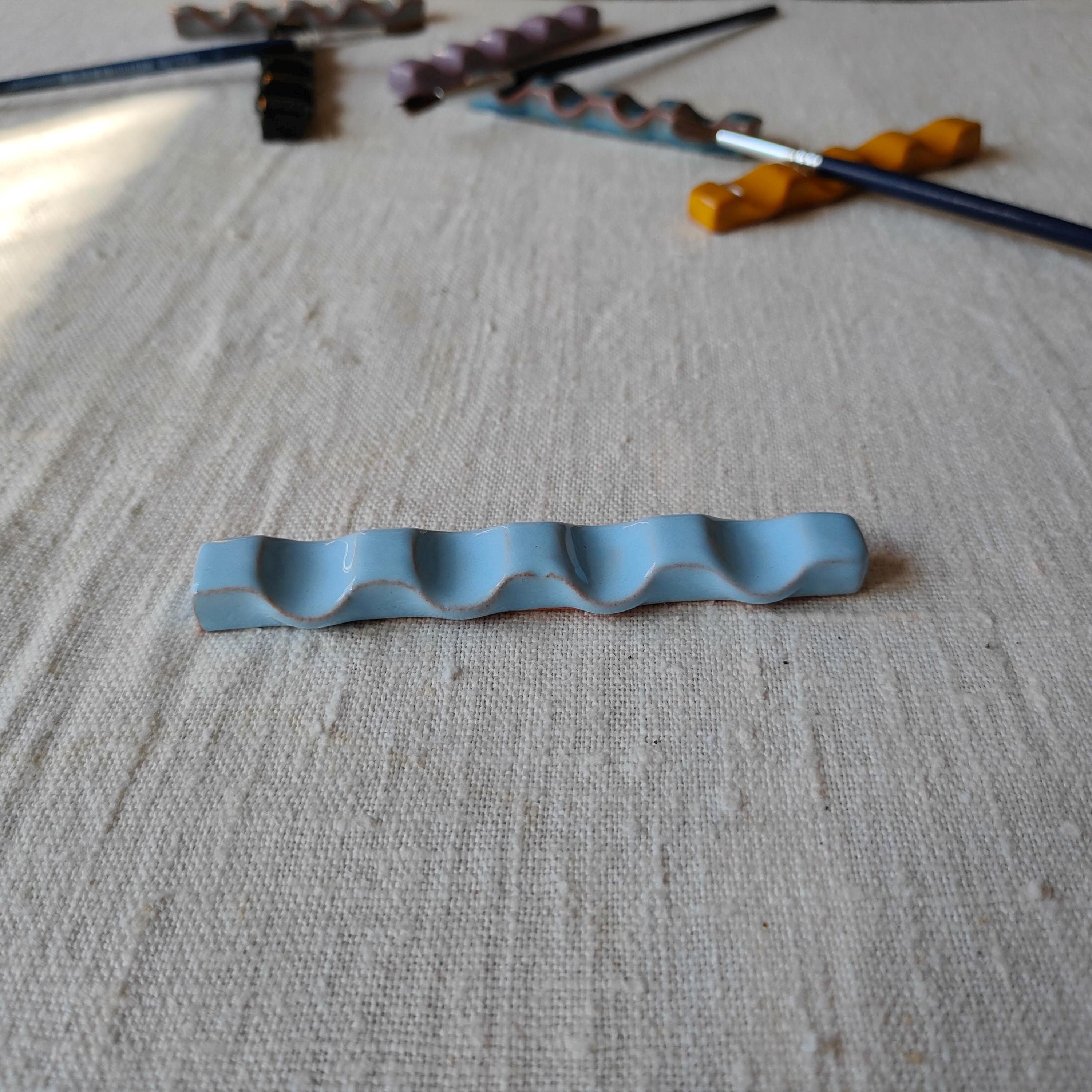 Ceramic Paint Brush Rest for Artist, Pottery Brush Rest Gift for ...