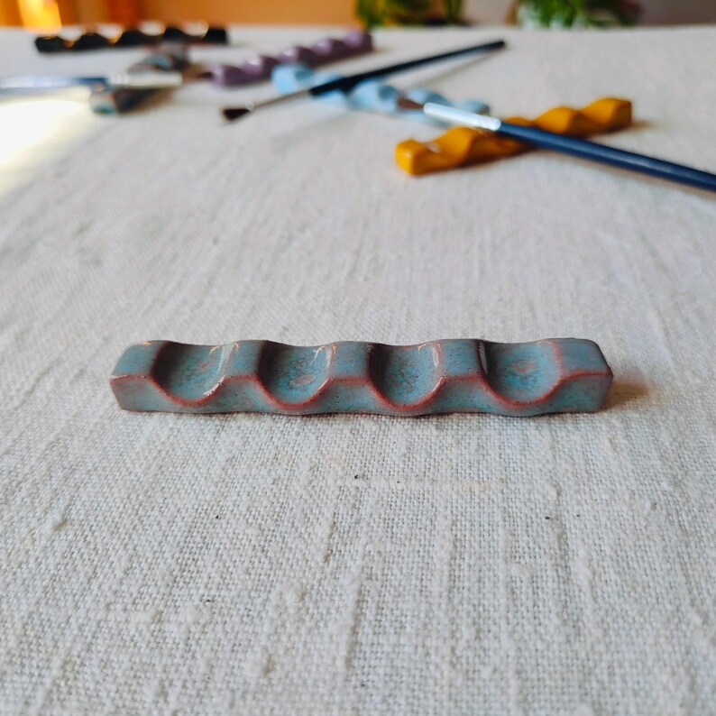 Ceramic Paint Brush Rest for Artist, Pottery Brush Rest Gift for ...