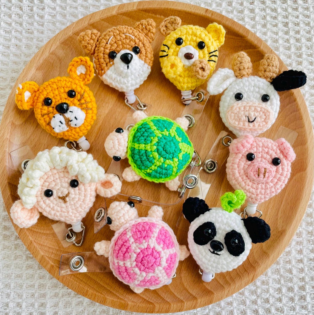 Crochet Animal Badge Reel, Handmade Retractable Badge Topper - Etsy