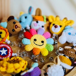 Crochet Animal Badge Reel, Handmade Retractable Badge Topper - Etsy