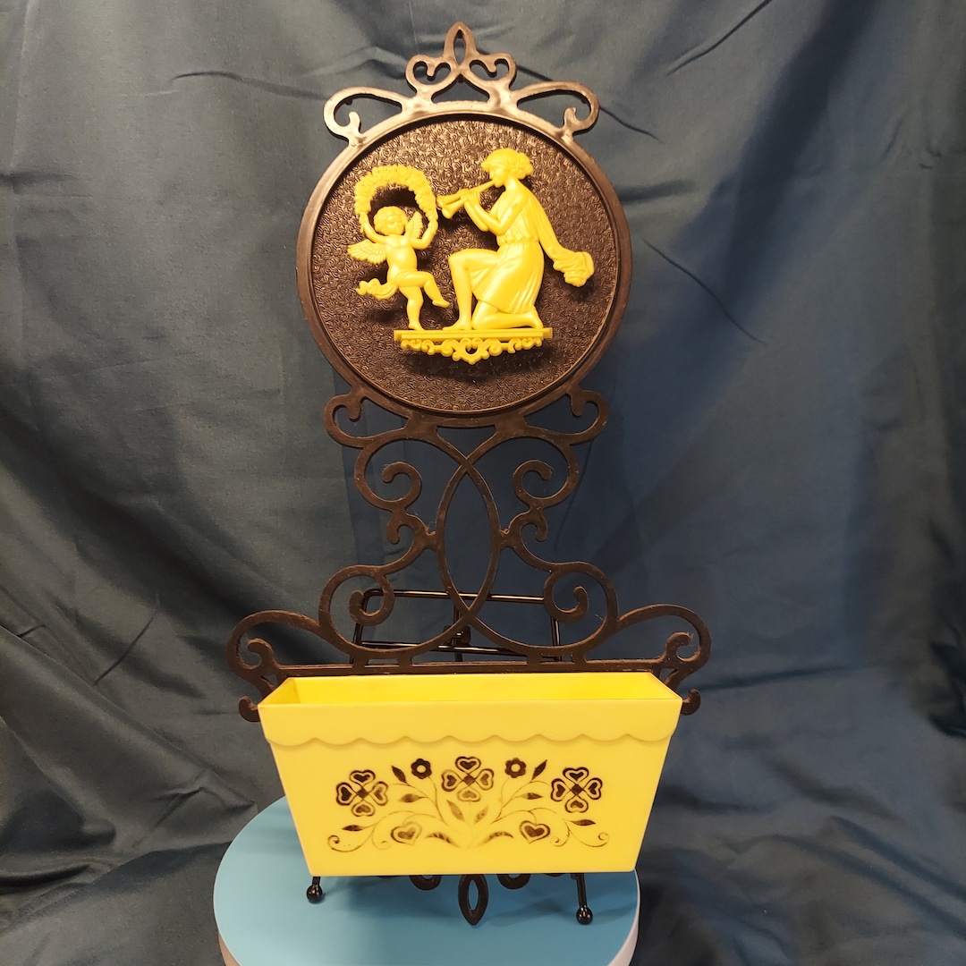 Vintage 70s Plastic Wall Caddy - Etsy