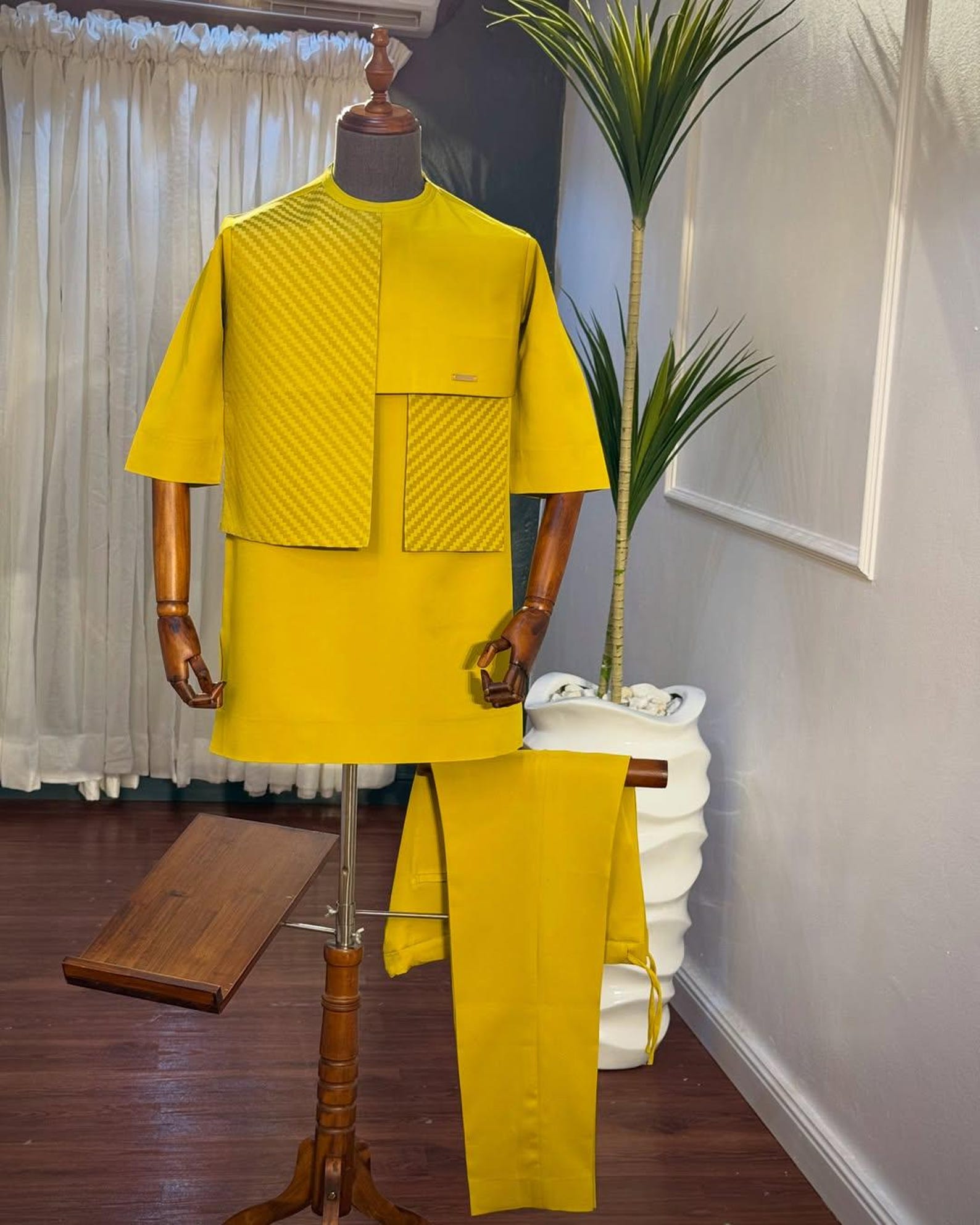 Modern Men's Kaftan: Custom African Attire - Short Sleeve Top & Pant ...