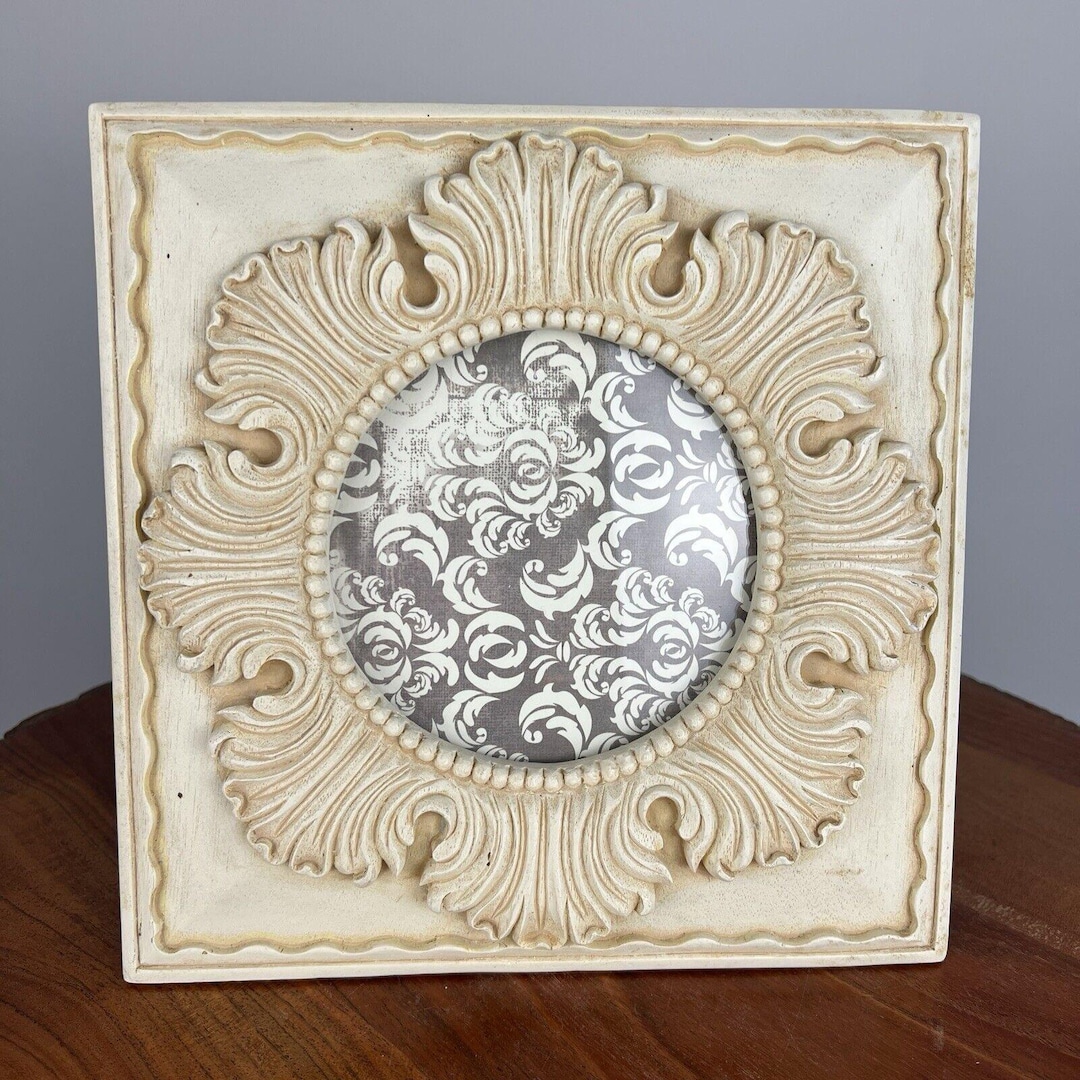 Vintage 4x4 Picture Frame Ivory Sunburst Scroll Baroque Details - Round ...