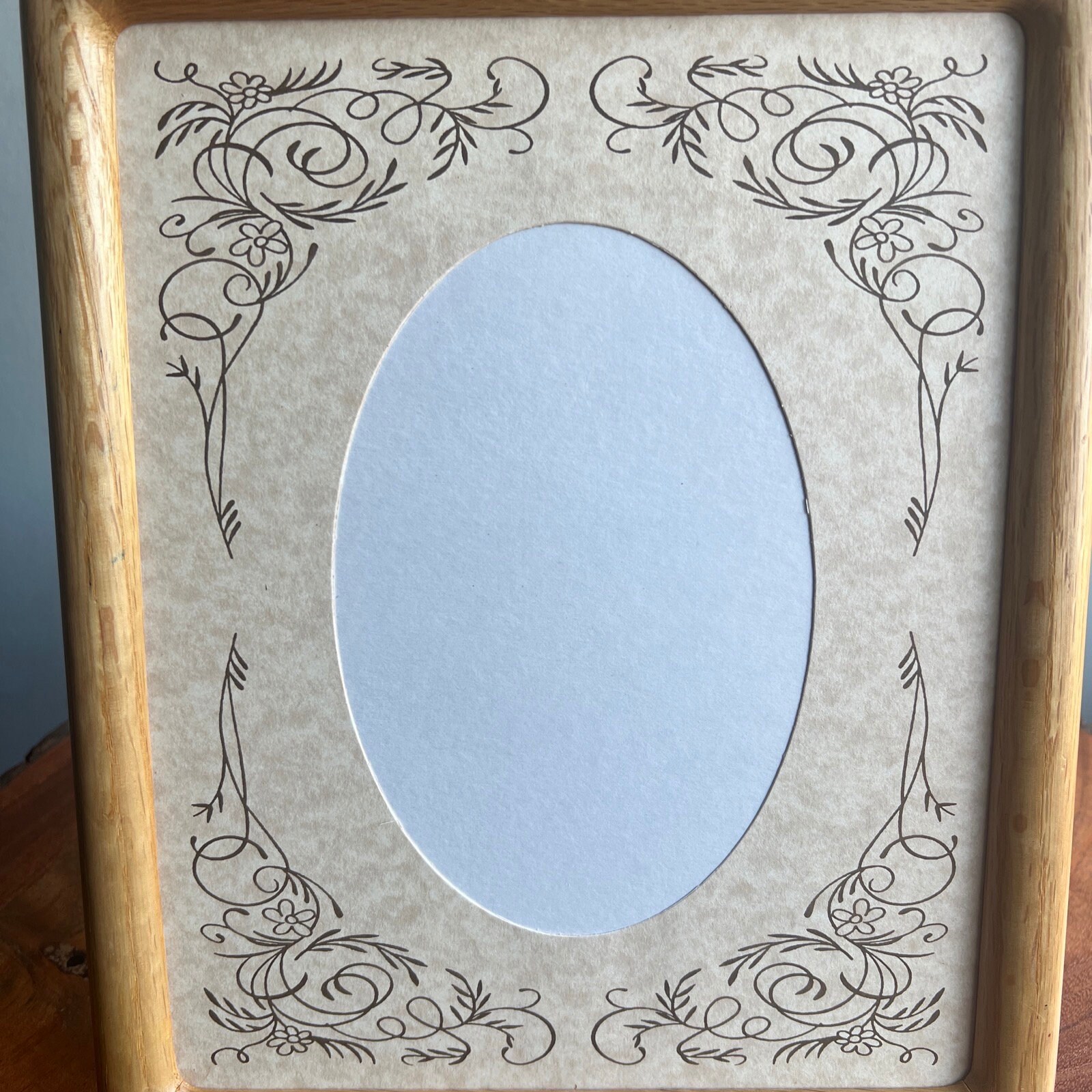 Vintage 8x10 Light Wood Photo Frame Rounded Corners Removable ...