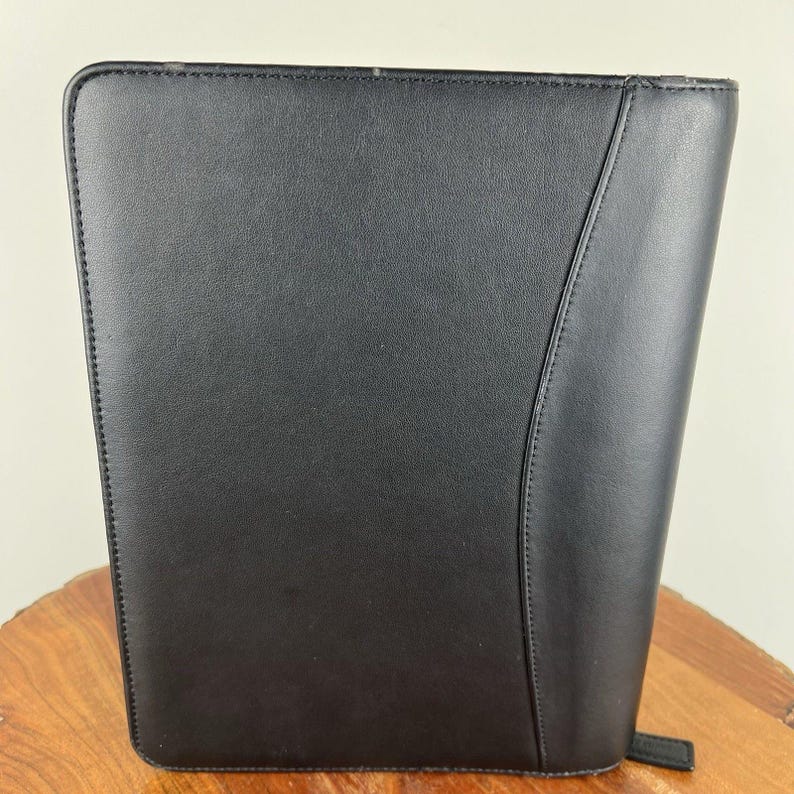 Vintage Day Runner Leather Planner, Black, Zip-around, 3-ring Organizer ...
