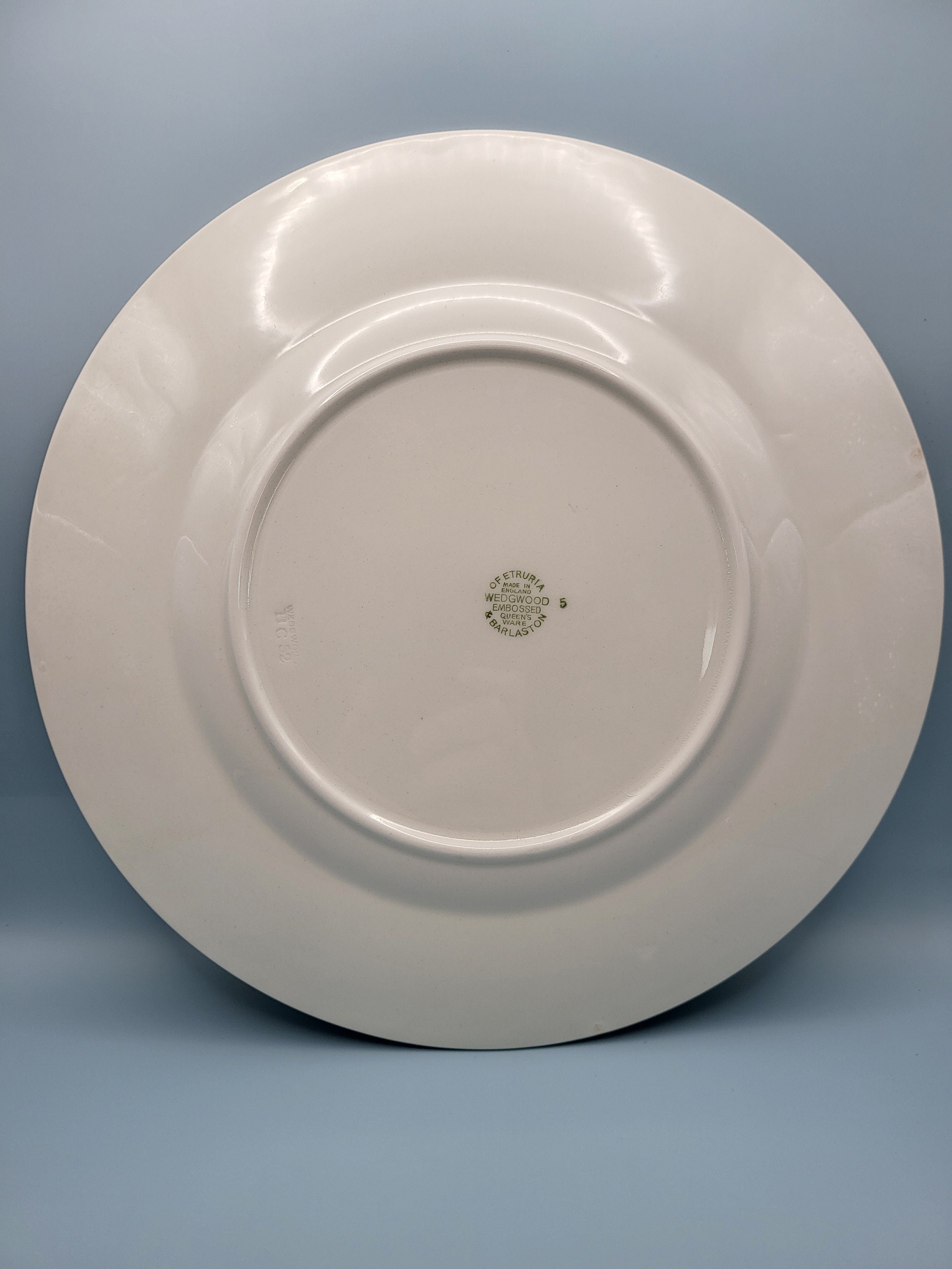 Rare! Lg Dinner Plate, Wedgwood, Lavender on Cream - Etsy