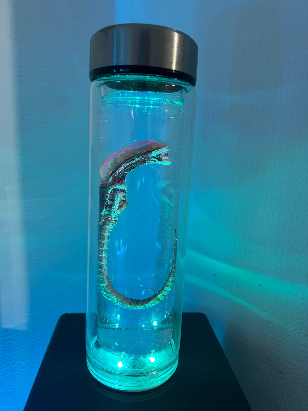 Alien Xenomorph XX121 Chestburster Specimen Glow Jar Film Replica UK - Etsy