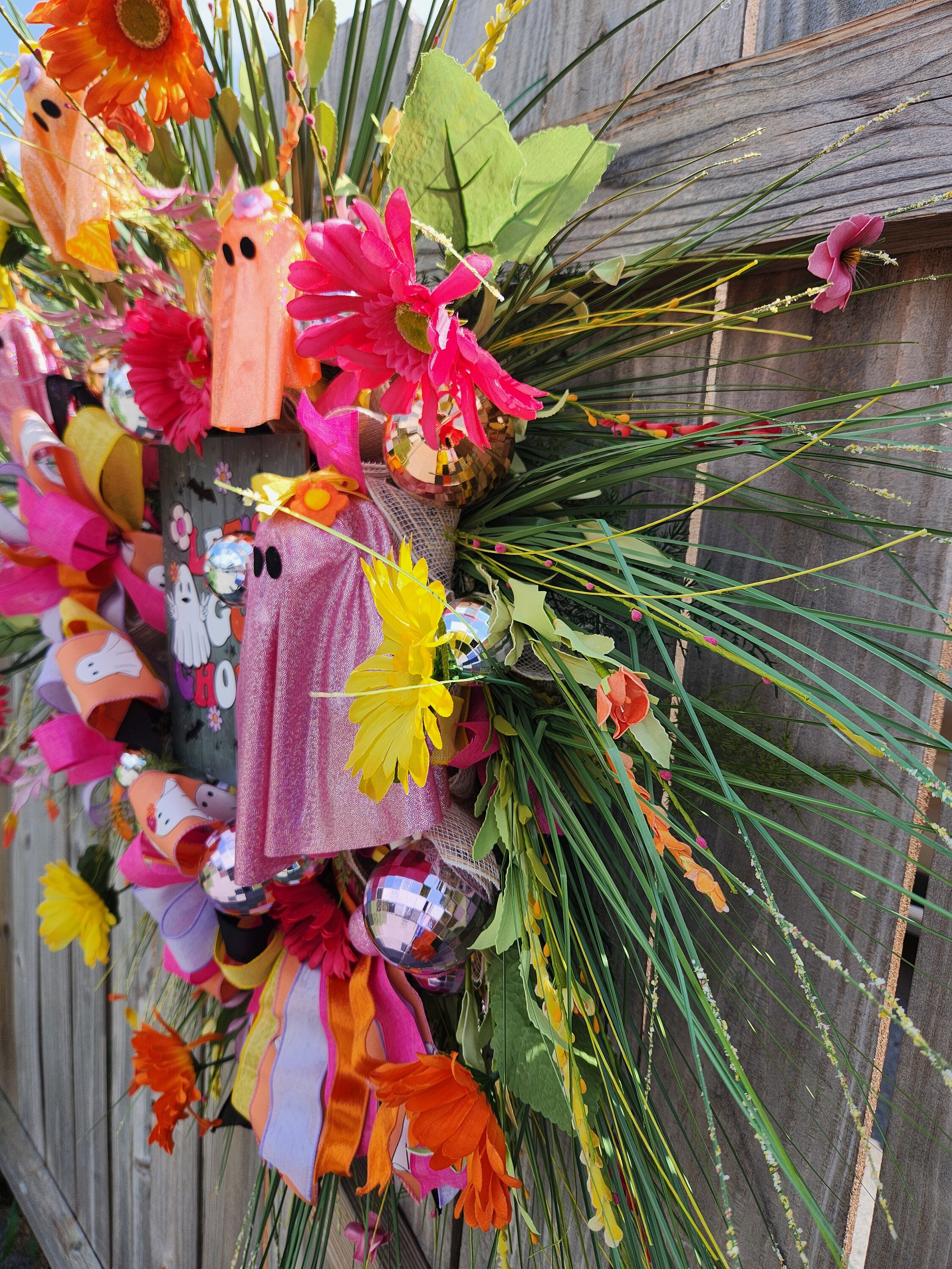 Halloween Ghost Wreath, Halloween Hippy Ghost Wreath, Halloween Wreath ...