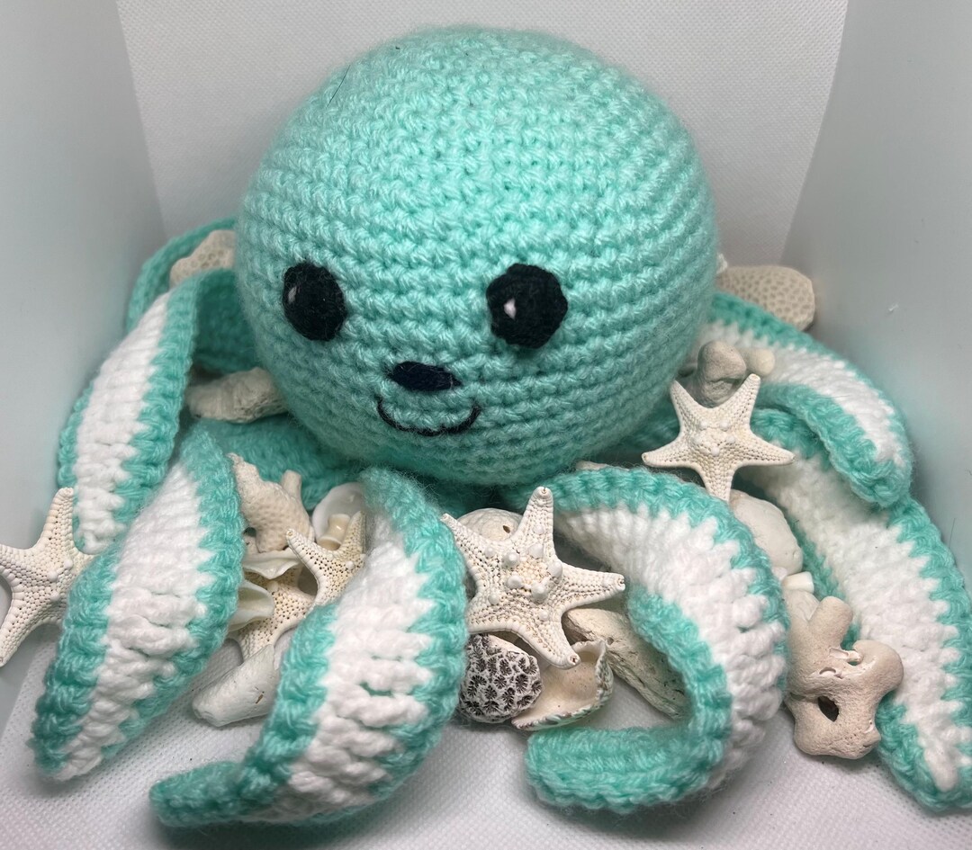 Cute and Adorable Octopus! Octopus With Customizable Color, Handcrafted ...