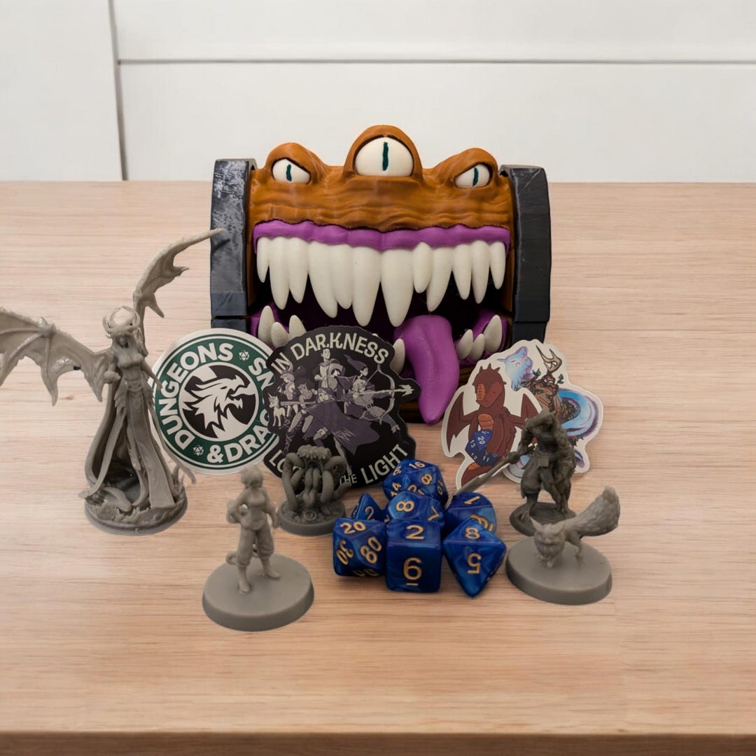 Dungeons and Dragons Mimic Chest Mystery Box With Dnd Dice Set, Random ...
