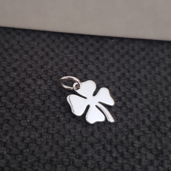 Clover Charms - Etsy