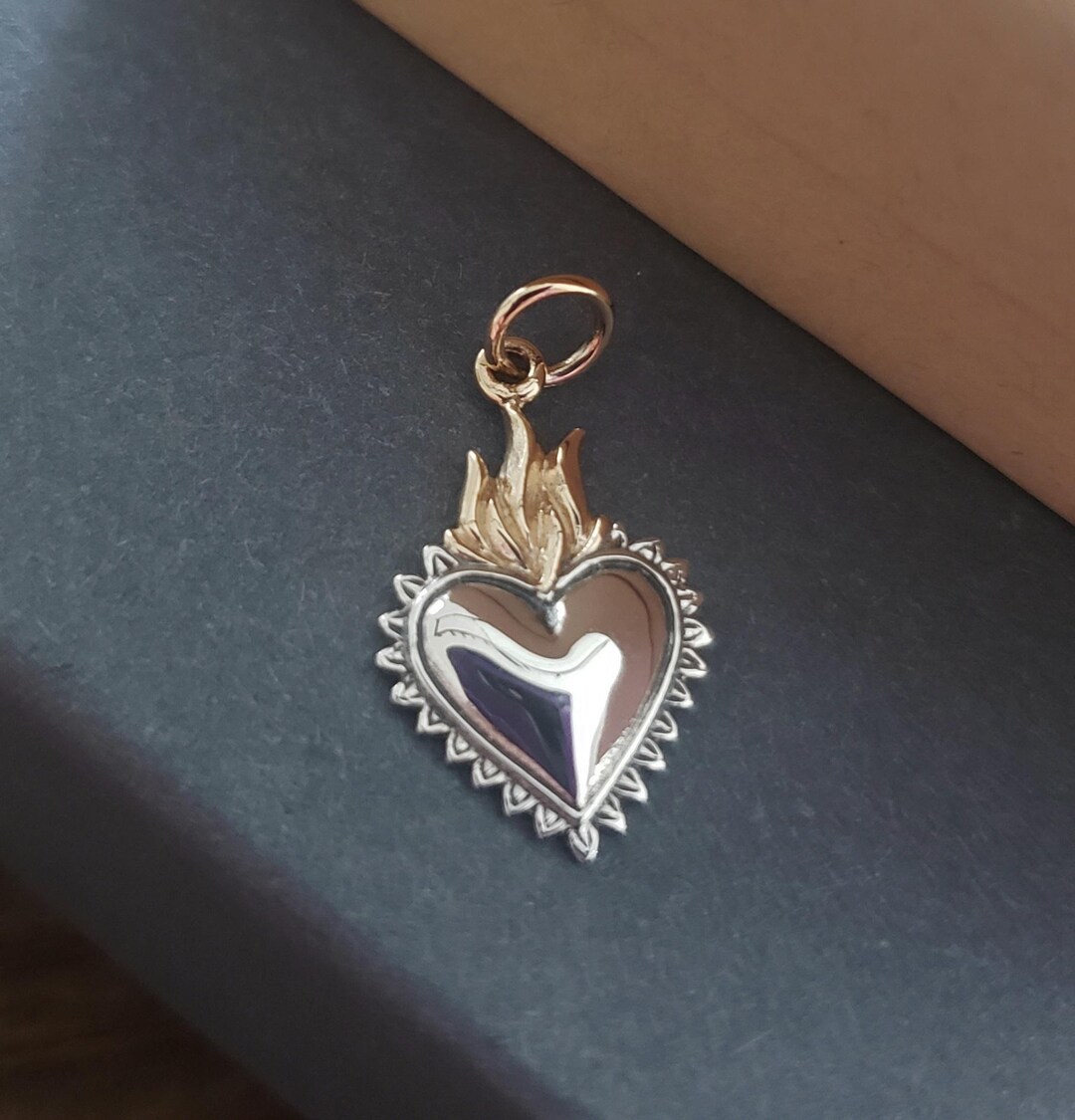 Medival World Sterling Silver Heart Pendant With Bronze Flame Faith ...