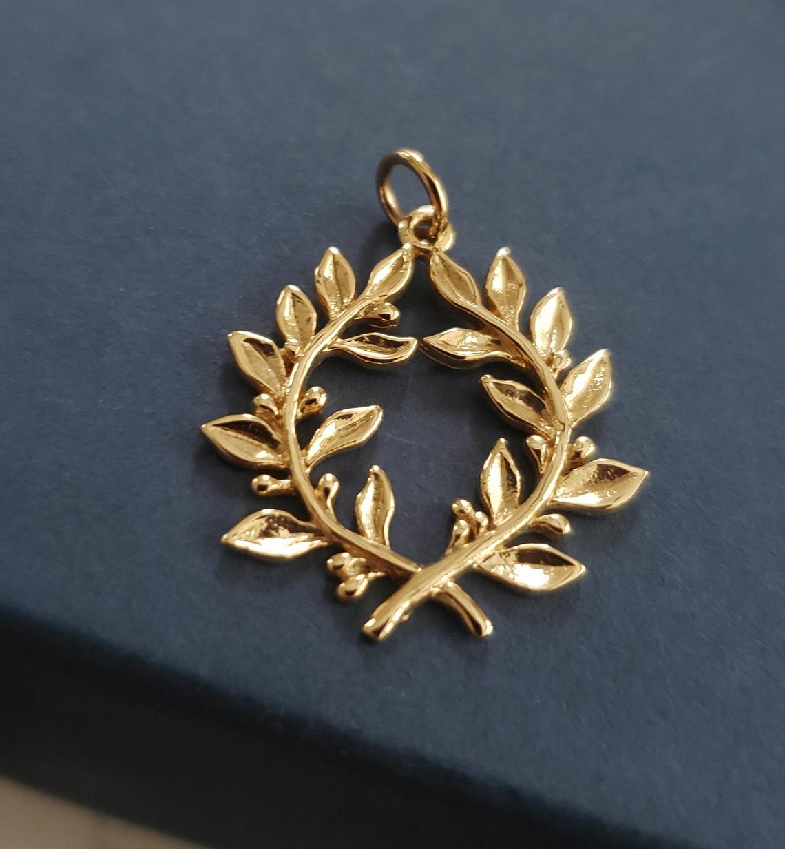 Bronze Gold Laurel Wreath Pendant, Honor Recognition Celebration ...