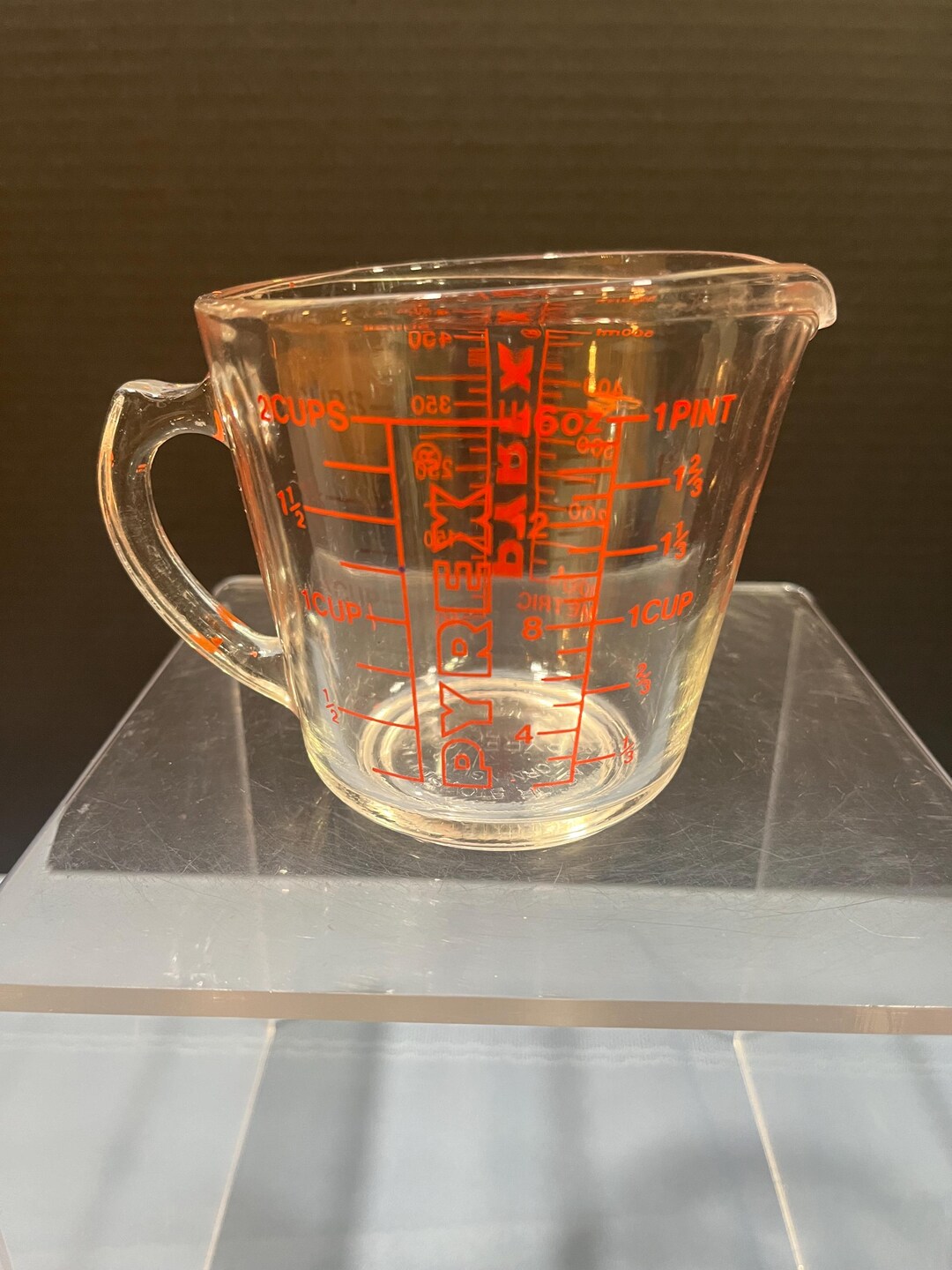 Vintage Pyrex 1960's 2 Cup Glass Measure Cup #516 Red Shadow Outlined ...