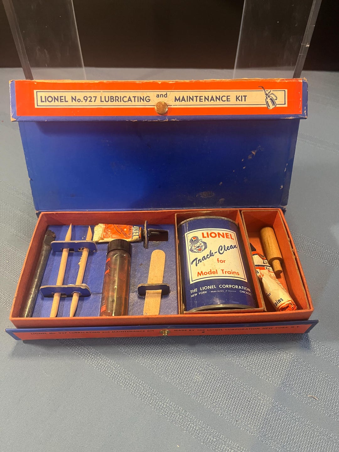 Vintage Lionel No. 927 Lubricating and Maintenance Kit - Original Box ...