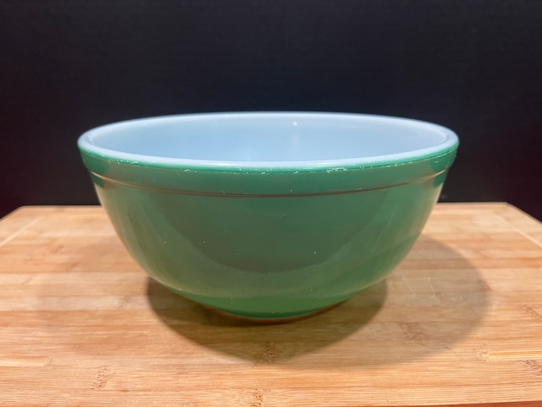 Vintage Primary Green Pyrex Mixing Bowl 403 2.5 Quart - Etsy