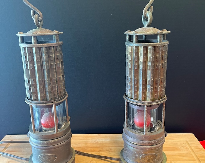 Vintage Wolf Miner's Lantern Set of 2 (wired) - Etsy