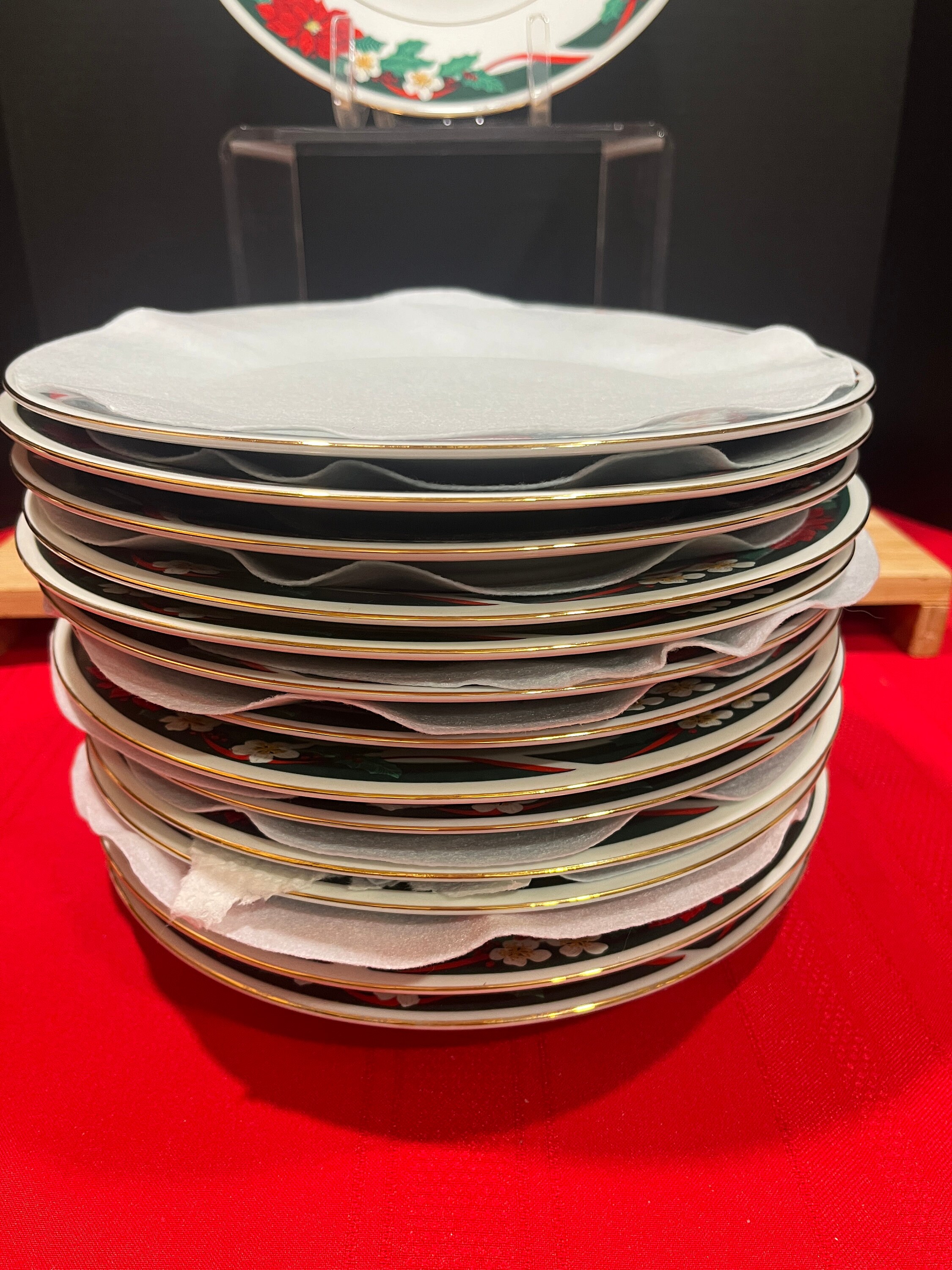 Vintage Tienshan Deck the Halls Dinner Plates - 10 1/2" Plates - Each ...