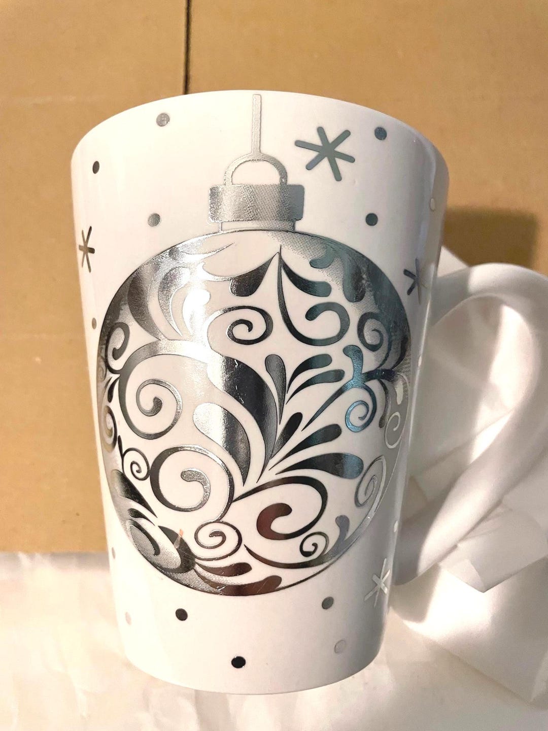 Vintage 1990s AC Moore 16 Oz Christmas Mug. 5" Tall Pretty White ...