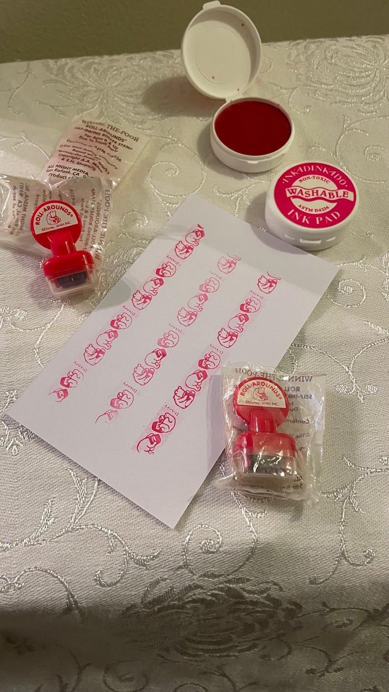 1996 Rare Disney Classic Winnie the Pooh Roll Around Self Inking Roller ...