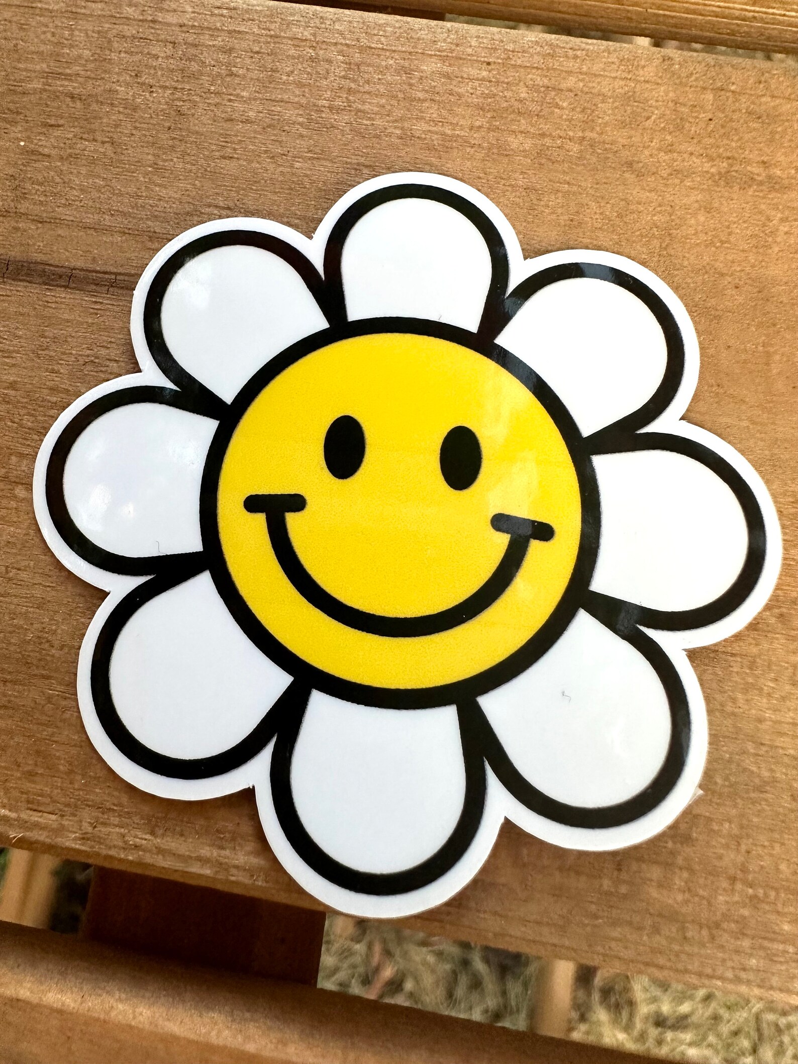 Daisy Smiley Face Happy Vinyl Sticker for Water Bottles Laptop Phone ...