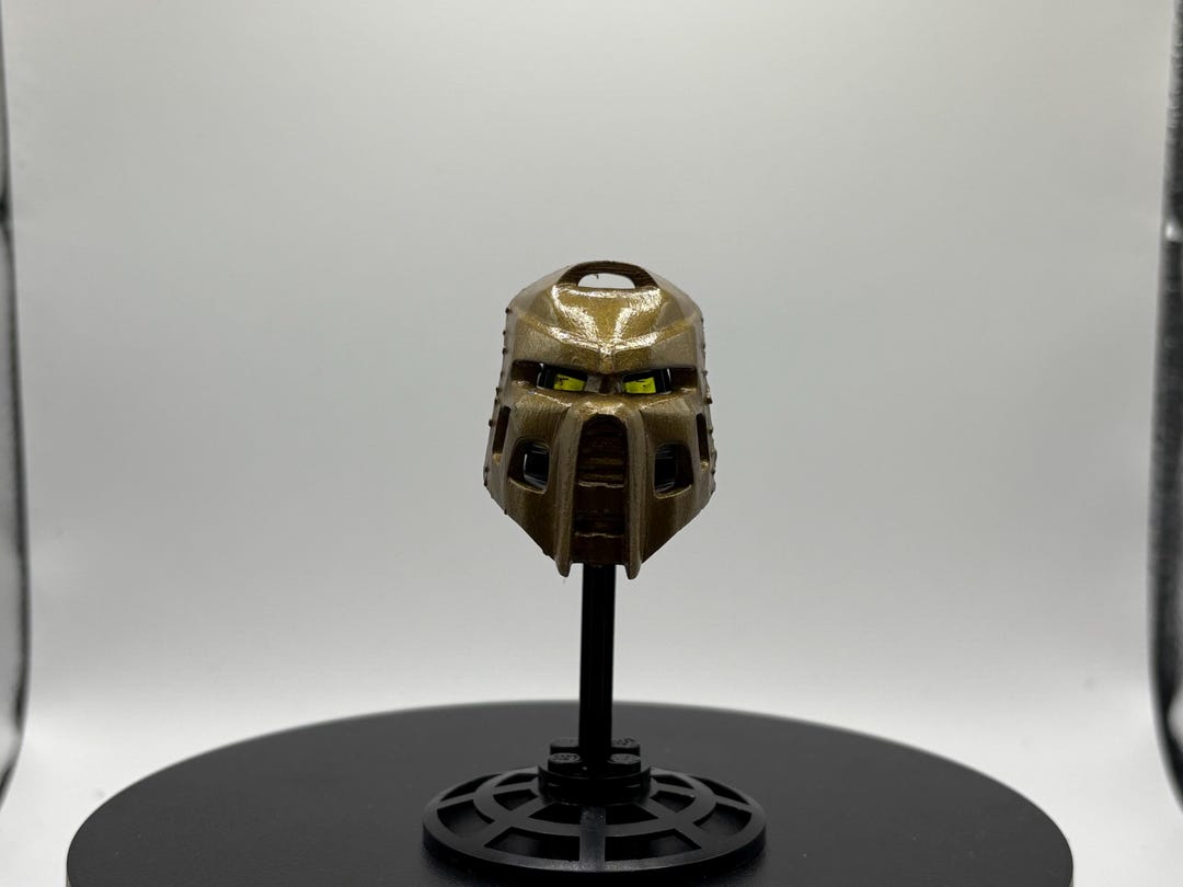 Turaga Lhikan Revamp Mask. (2004 Metru Nui Colors.) - Etsy
