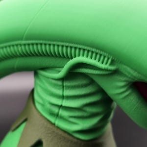 Xenokermit Bust: Alien Xenomorph Kermit Mashup - Etsy