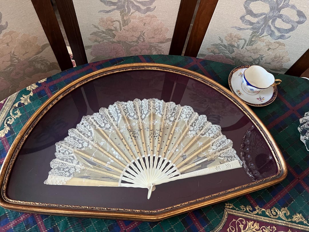 Vintage Victorian Hand Fan, Silk Bone Sticks Lace With Shadow Box （ for ...