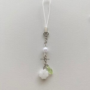 Cute Flower Phone Charm Clover Keychain Beaded Jewelry Fairycore ...