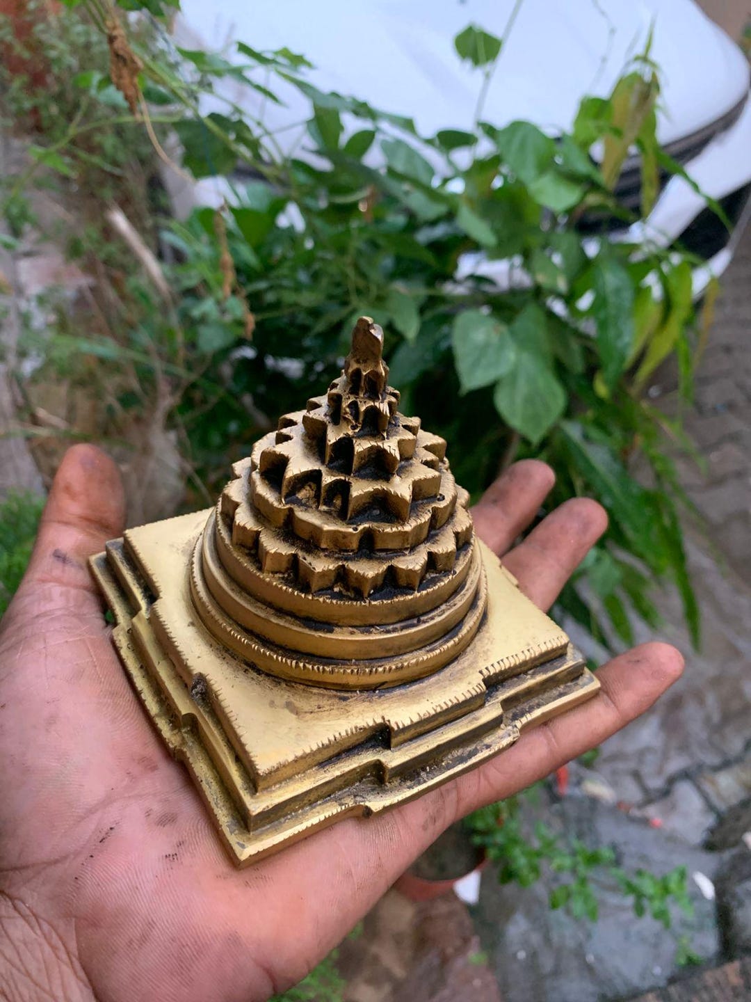Brass Shri Yantra: Sacred Geometry, Lakshmi Symbol (9cm, .830 KG Approx ...
