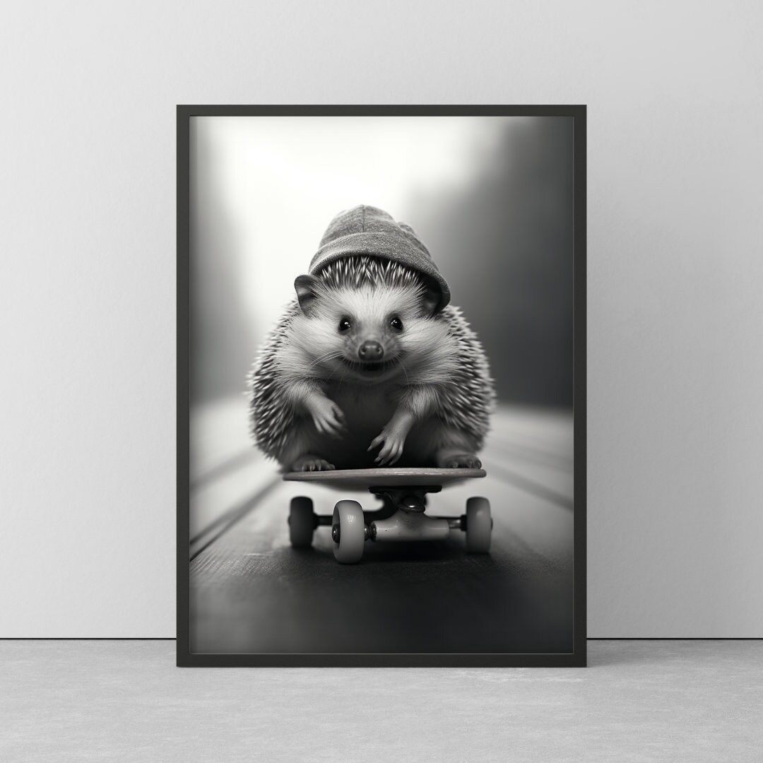 POSTER of IGEL on SKATEBOARD - Funny Wall Picture in Black/white ...