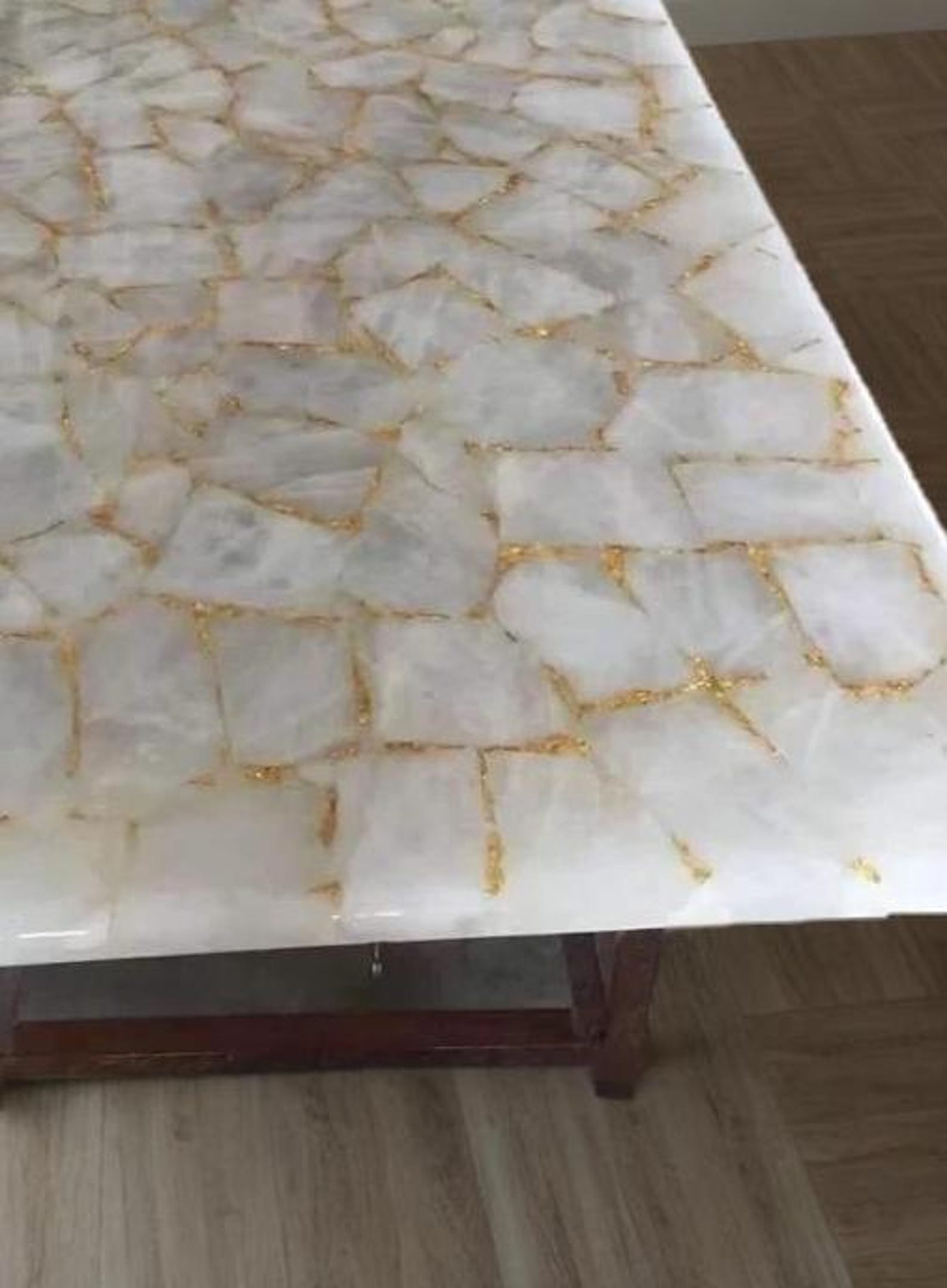 White Quartz Stone Dining Table Top | Handmade Natural Quartz Slab for ...