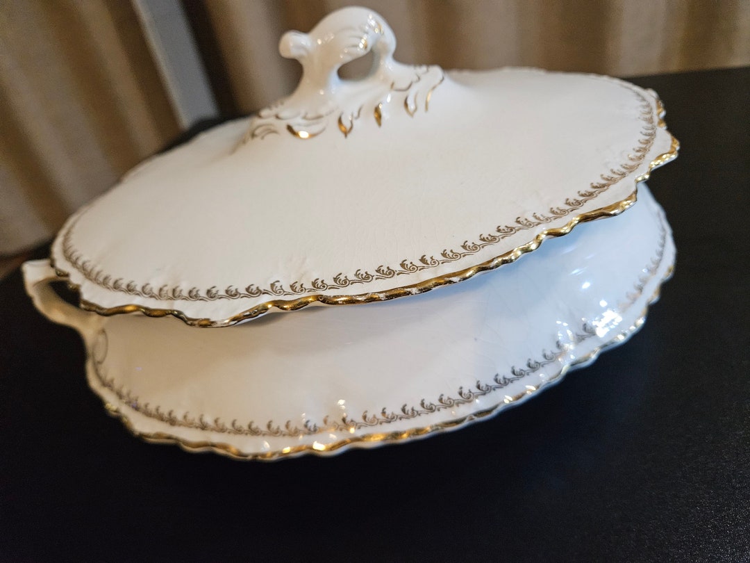 Vintage Homer Laughlin Covered Oval Serving Dish, Hudson Pattern. - Etsy