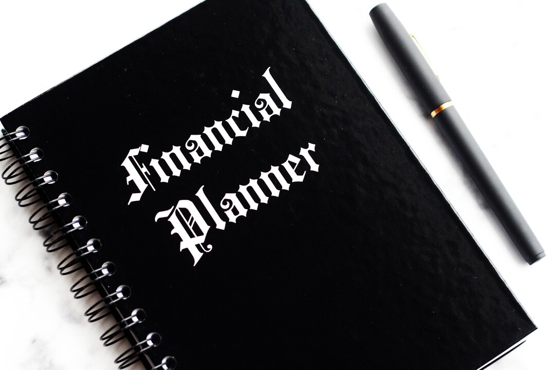 Gothic Financial Planner, Elegant Black Spooky A5 Diary, Monthly ...