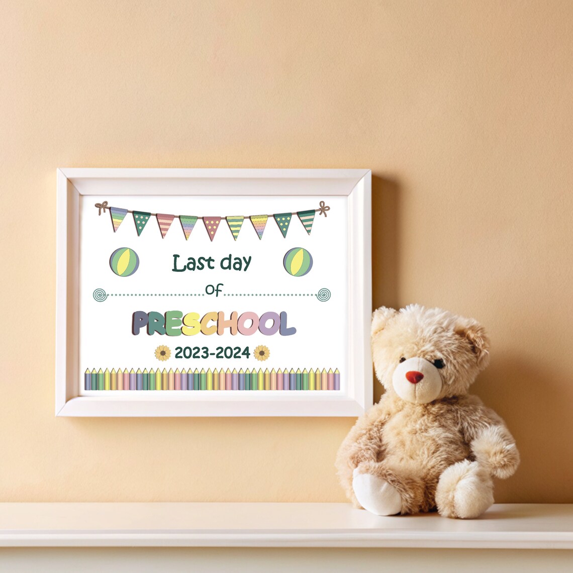 Last Day of School Printable Sign Photo Prop: End of School Year Sign ...