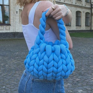 Chunky Bag Pattern, Chunky Yarn Bag How To, Chunky Purse Crochet Bag ...