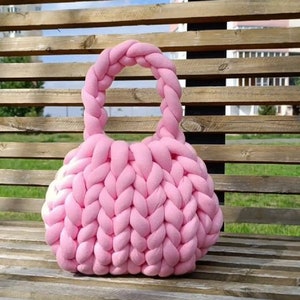 Chunky Bag Pattern, Chunky Yarn Bag How To, Chunky Purse Crochet Bag ...