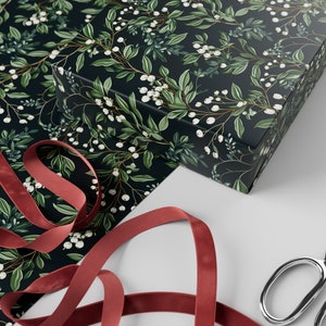 Mistletoe Premium Wrapping Paper Christmas Collection Unique Gift Wrap ...