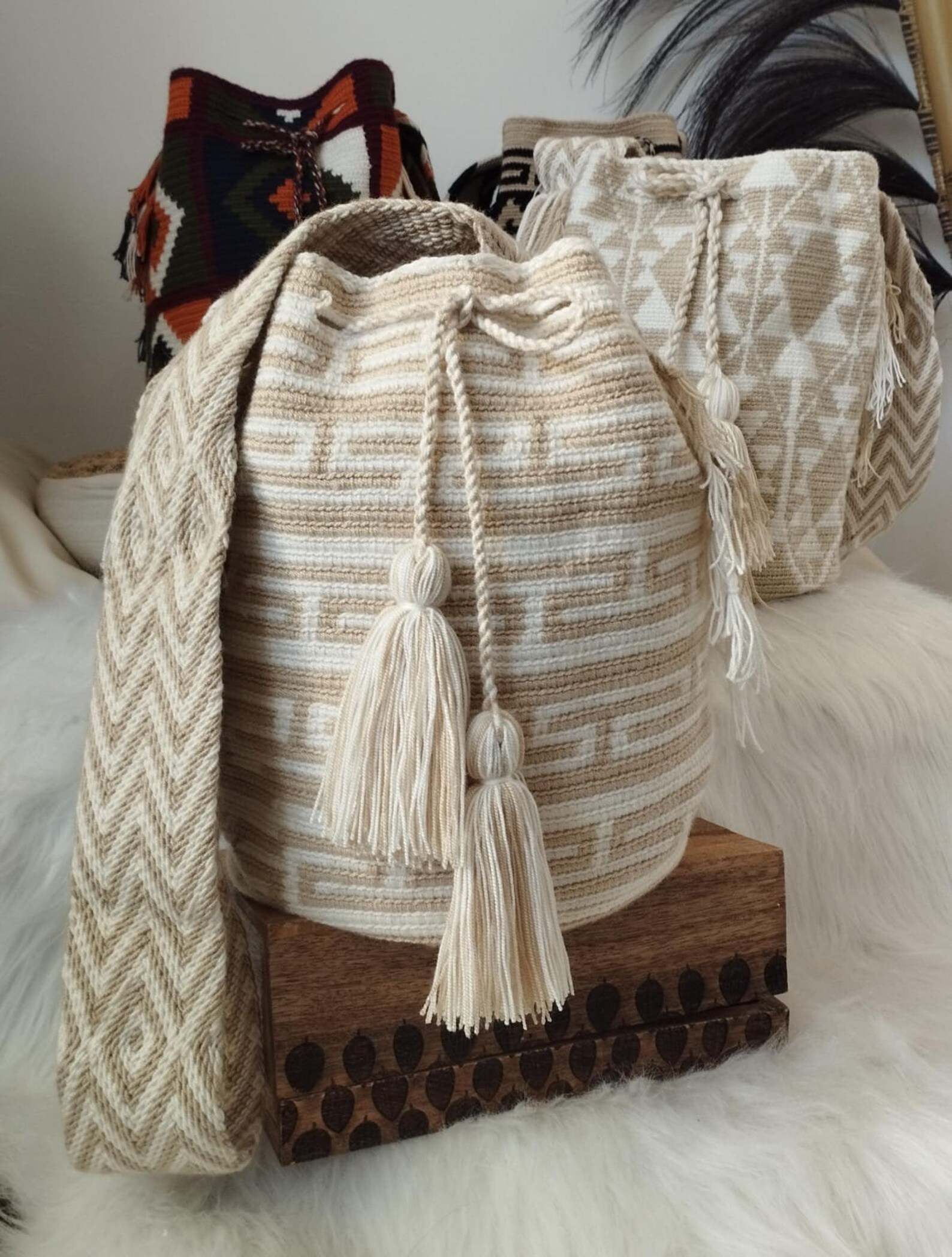 WAYUU Bag Handmade Colombian Shoulder Bag Mochila in Silky Copper Brown ...