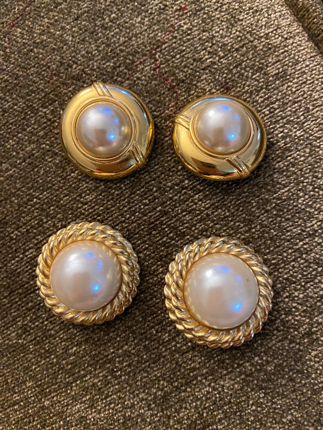 Vintage Signed Sarah Coventry and Monet Pearl Goldtone Earings - Etsy