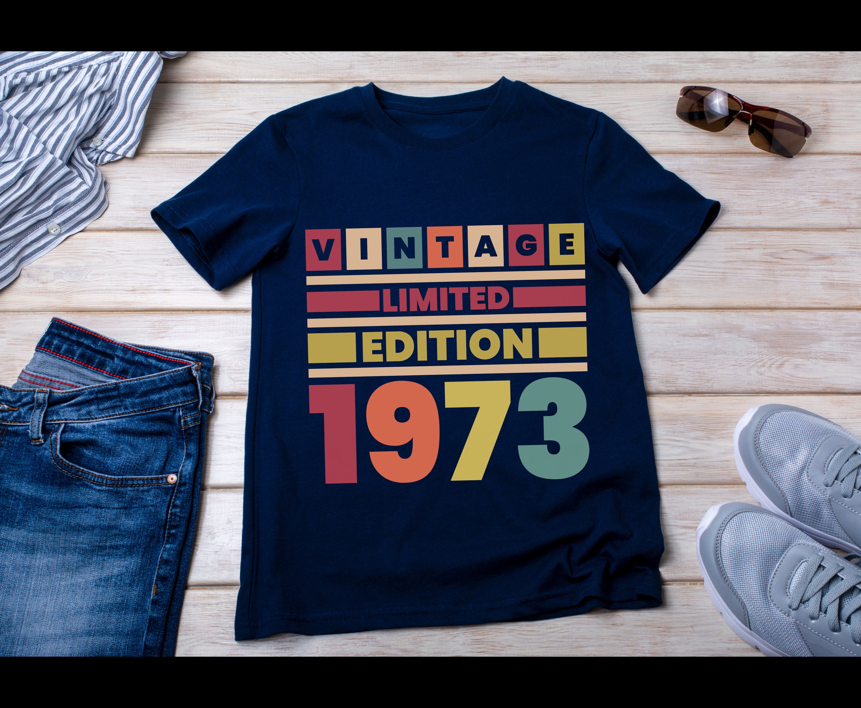 Vintage Born in 1973 Shirt for 51st 52nd Birthday Shirt, Unisex ...