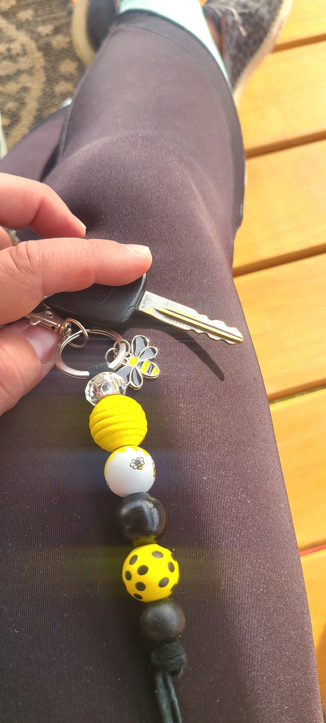 Wood Beaded Keychain Bee Kind Keychain Bumble Bees Honeybees Bee Lovers ...