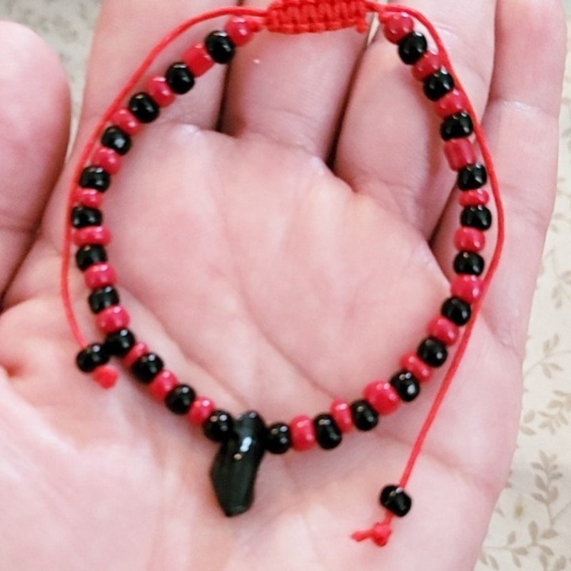 Azabache - Etsy